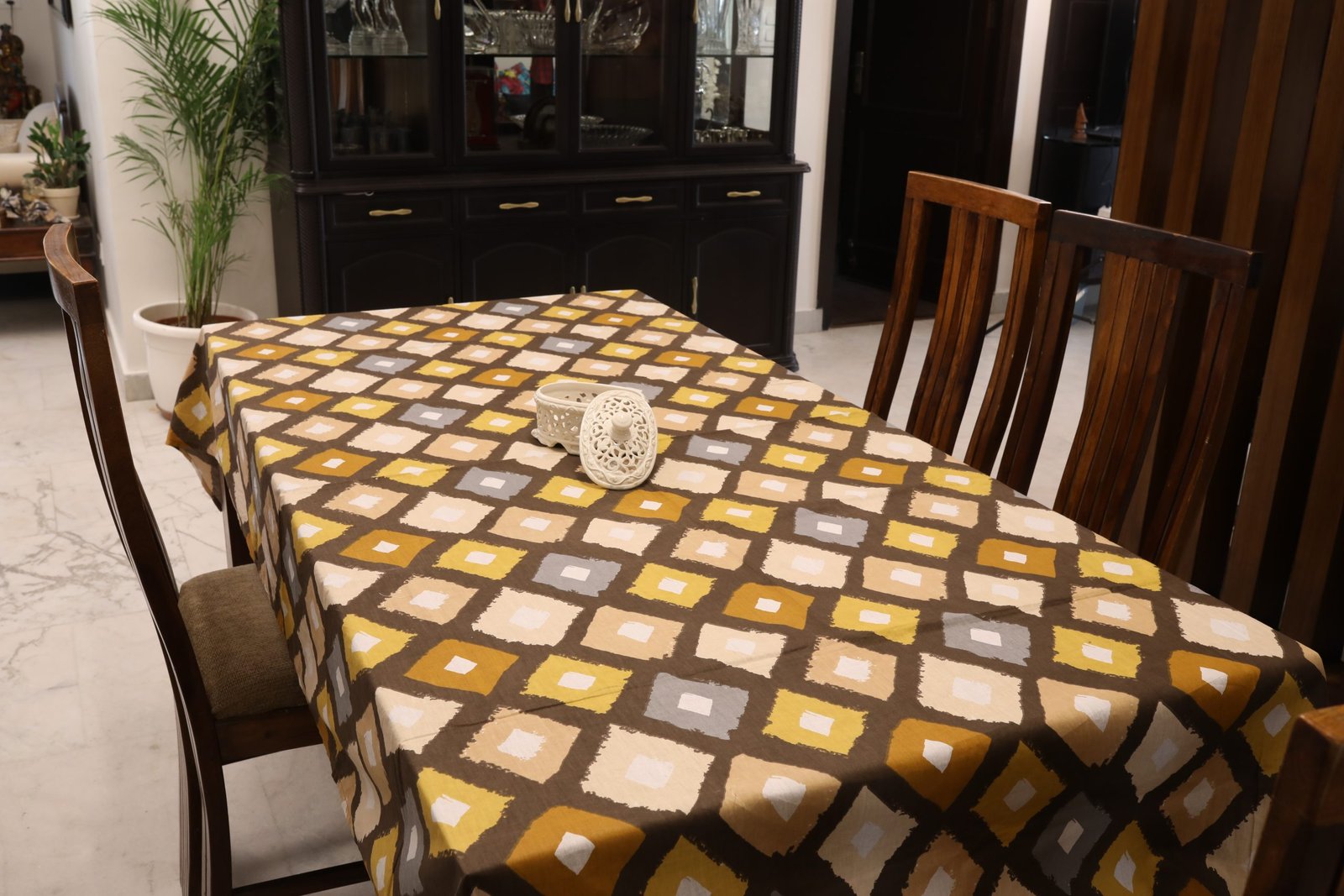 Diamond Shades Side Table Cloth - Bells & Whistles