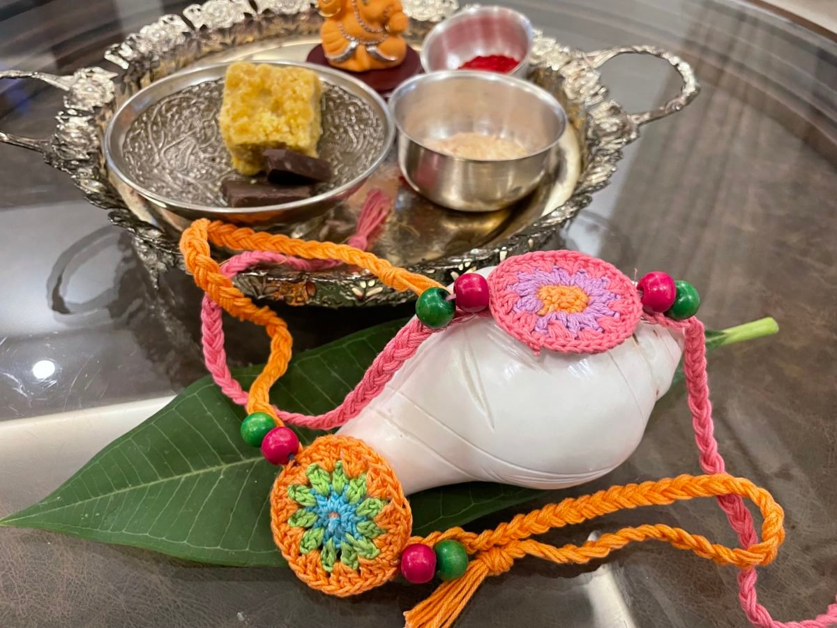 Banphool Rakhi Pink & Orange set of 2 - Bells & Whistles